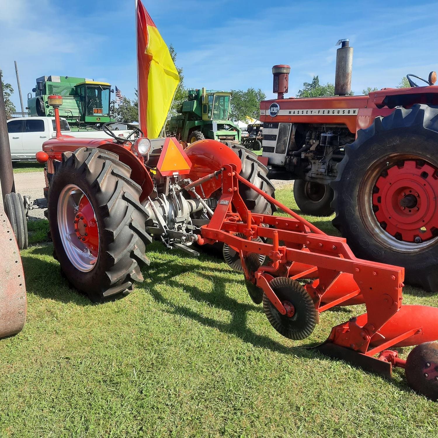 Massey Collectors Association - Massey Collectors Association